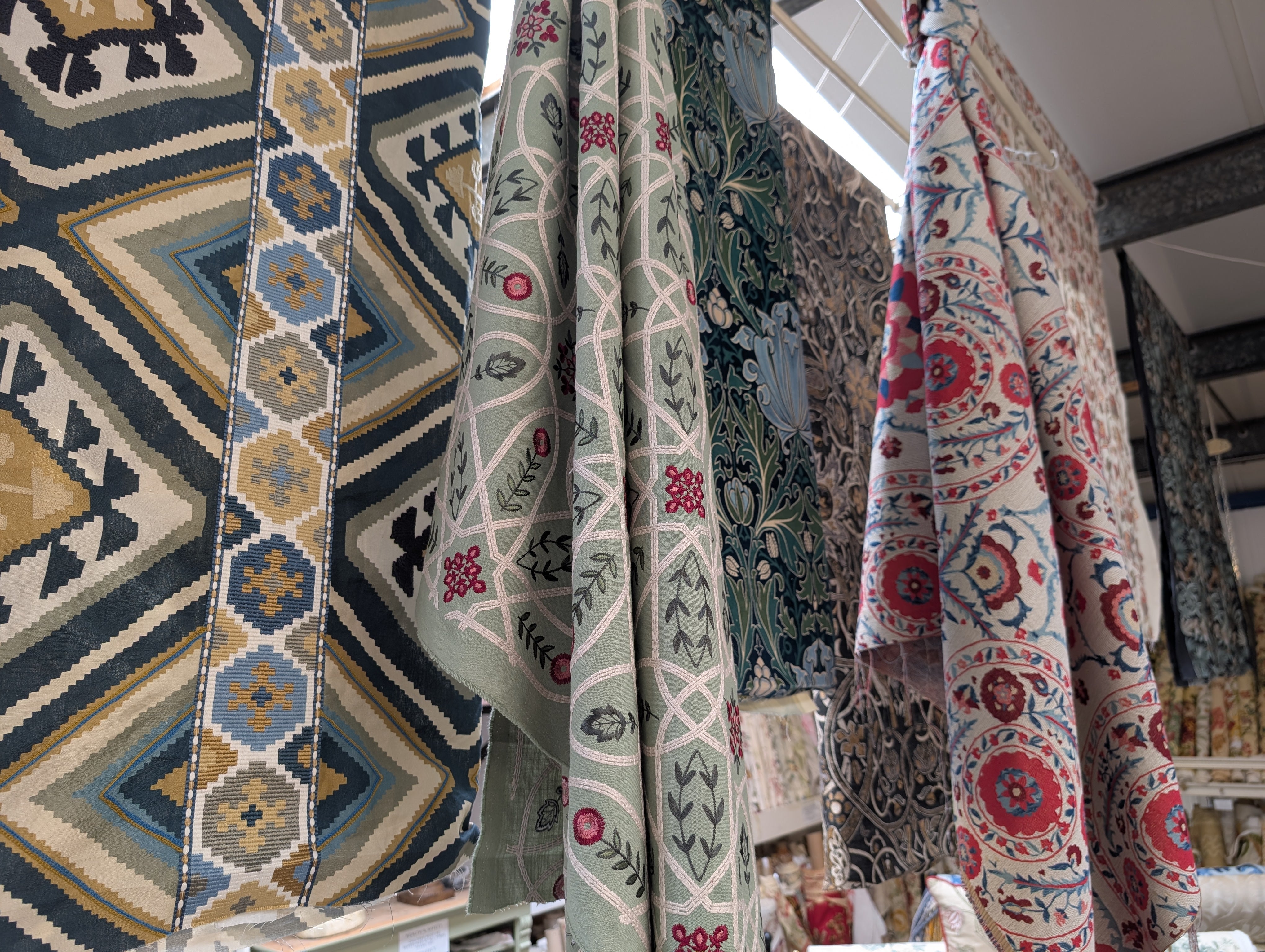 RARE DESIGNER – Absolutely Fabrics